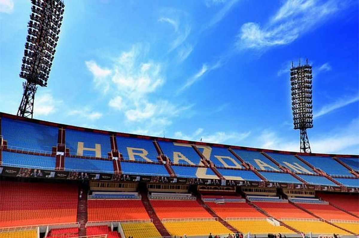 Inician causa penal por la privatización del estadio Hrazdan de Ereván ...
