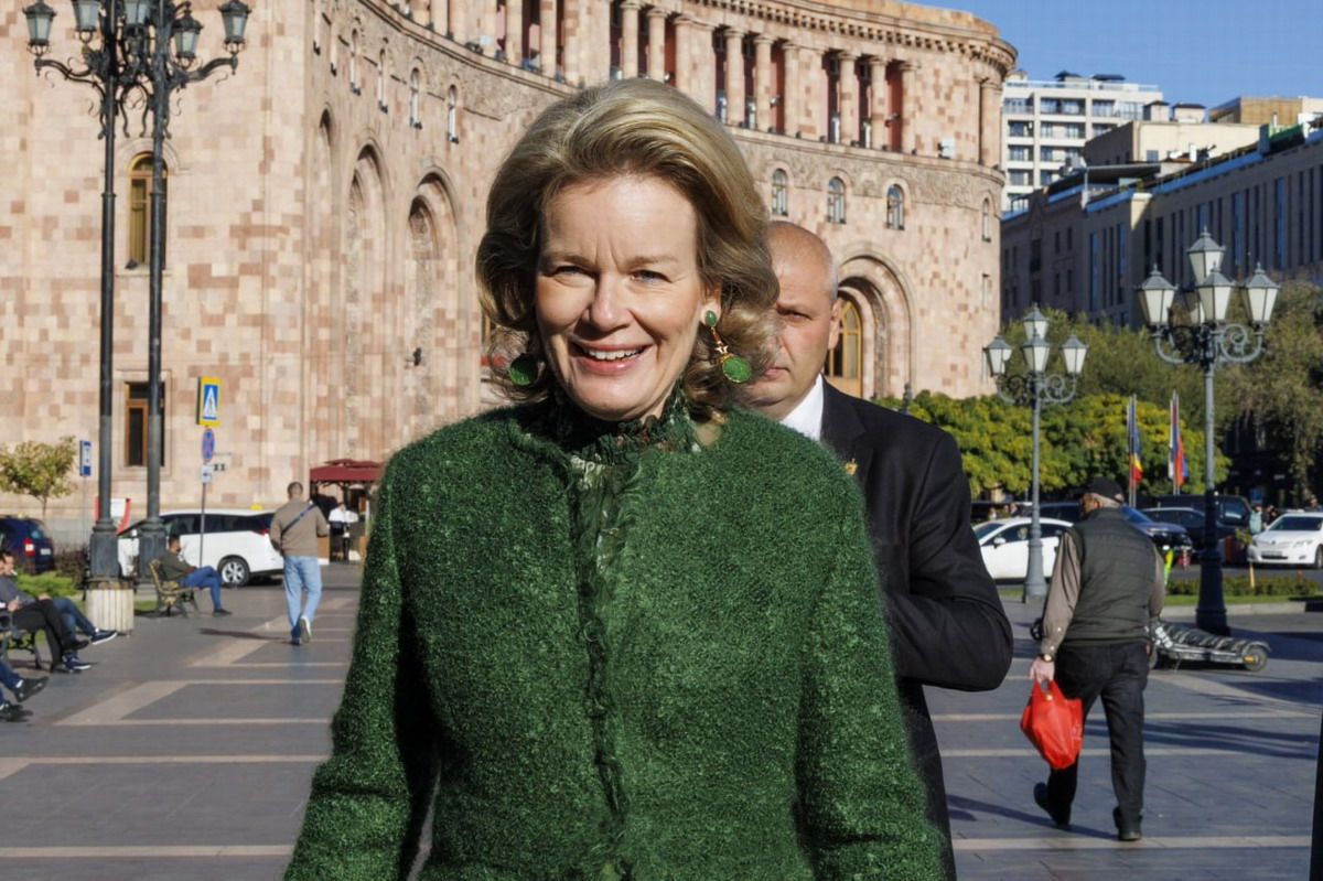 La Reina Matilde de Bélgica visita Armenia como embajadora de los ...