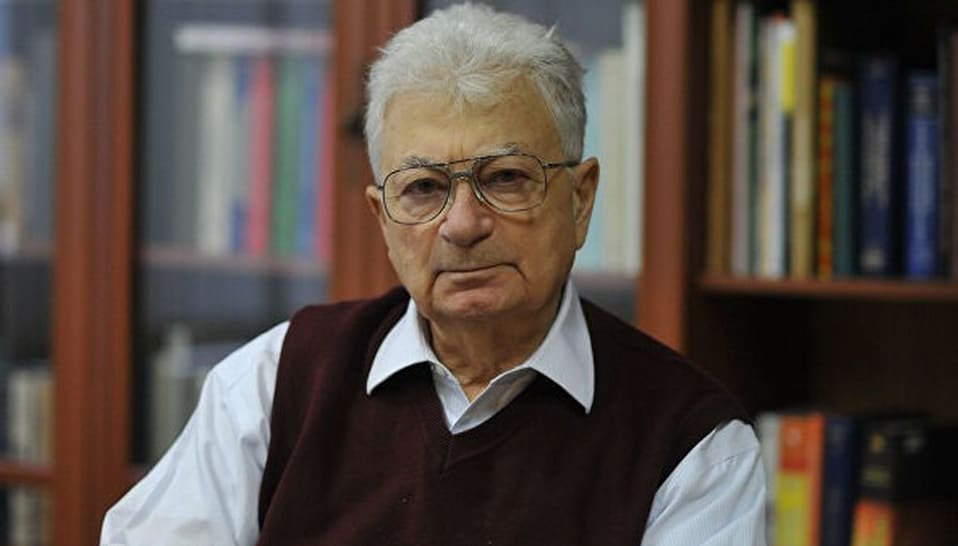 Premio Internacional Unesco para el físico Yuri Oganesyan - SoyArmenio ...